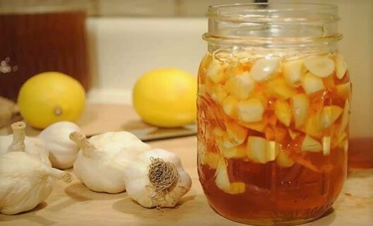 Garlic & Lemon Powerful Mixture For Cleaning Any Heart Blockages
